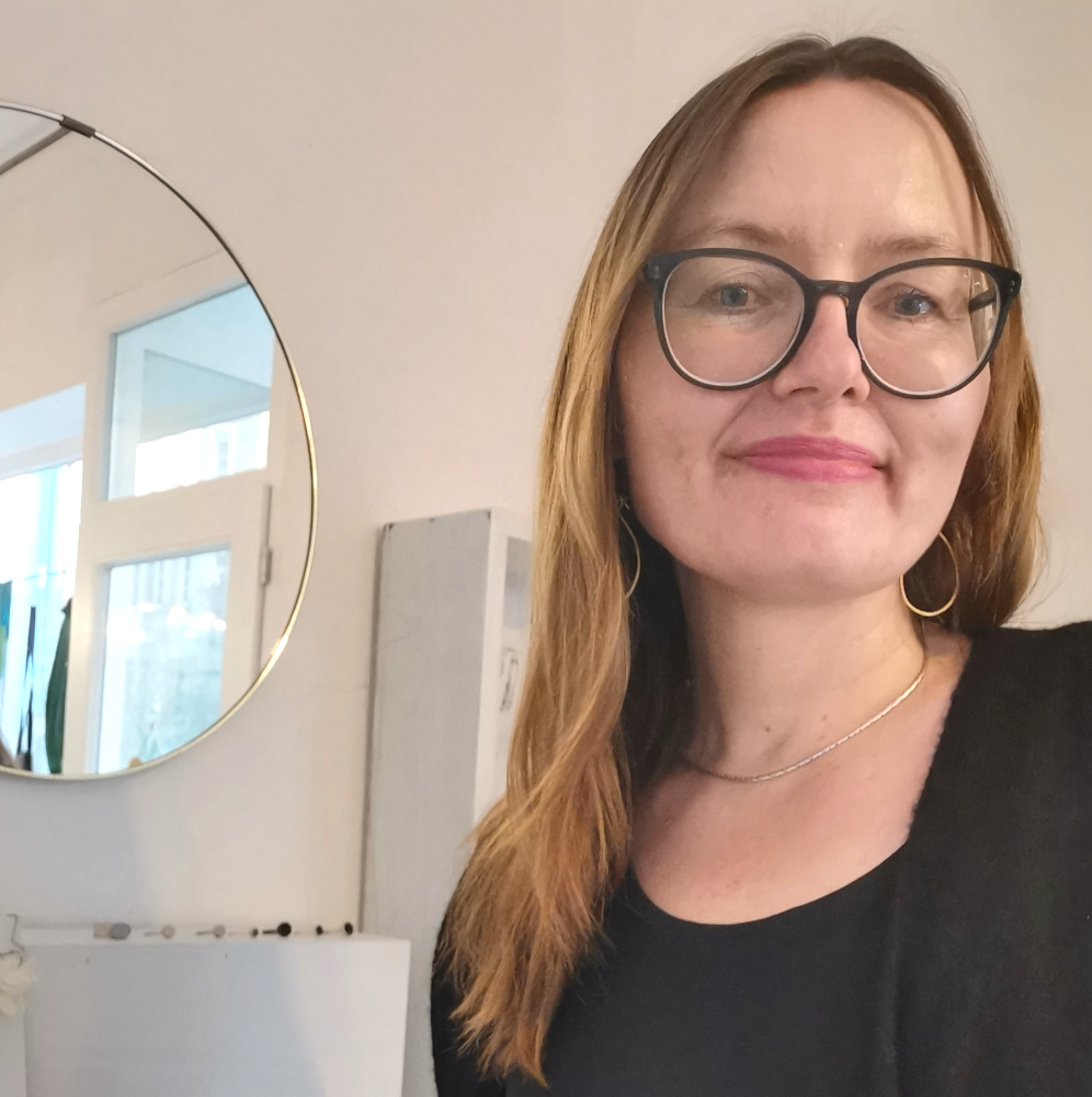 S A N D R A V O L L B R E C H T — vita